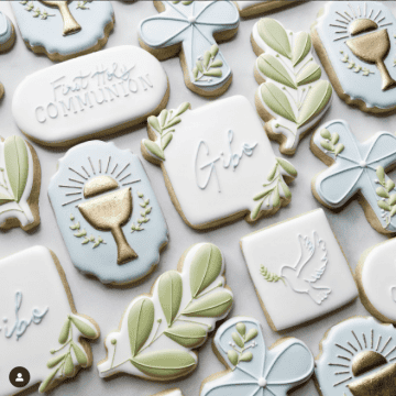 First Communion Cookies Design Ideas - Peanut Blossom